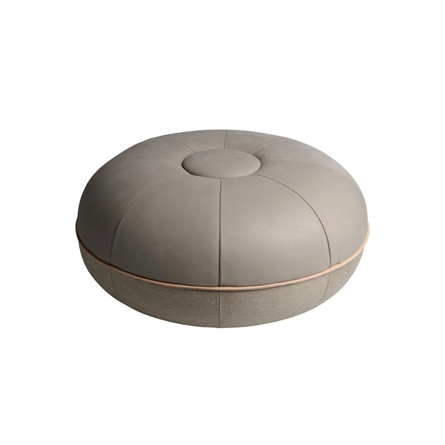 Fritz Hansen Puff Liten Beige | AndLight